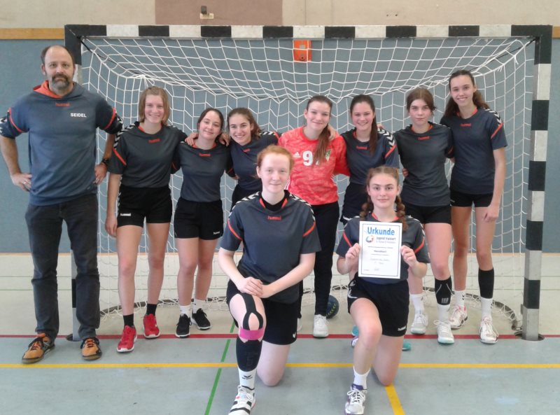 Platz 2 bei JtfO-Handballturnier der Mädchen in Lehrte | Gymnasium Lehrte
